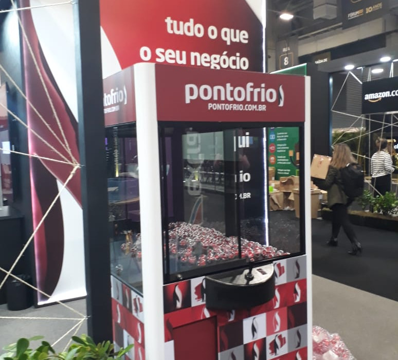 Cabine de Prêmios de Mão Troop Toy Entretenimentos