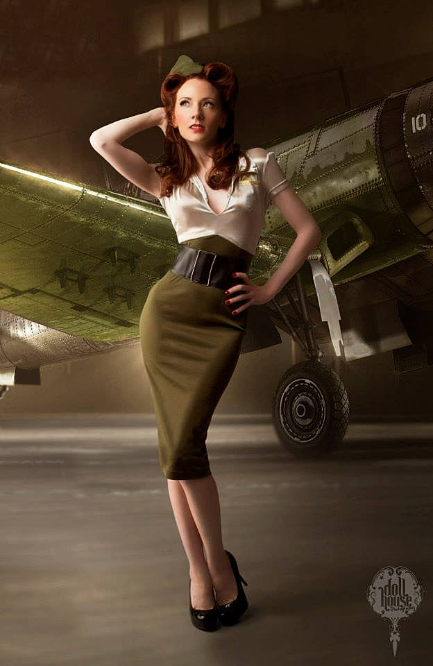 DollHouse Photography - Award Winning Pinup & Boudoir Photography ... DollHouse Photography - Award Winning Pinup & Boudoir Photography ...