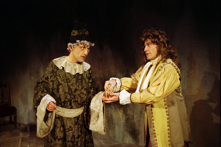 Le médecin malgre lui de Molière | Cie Roumanoff | Théâtre classique Le médecin malgre lui de Molière | Cie Roumanoff | Théâtre classique