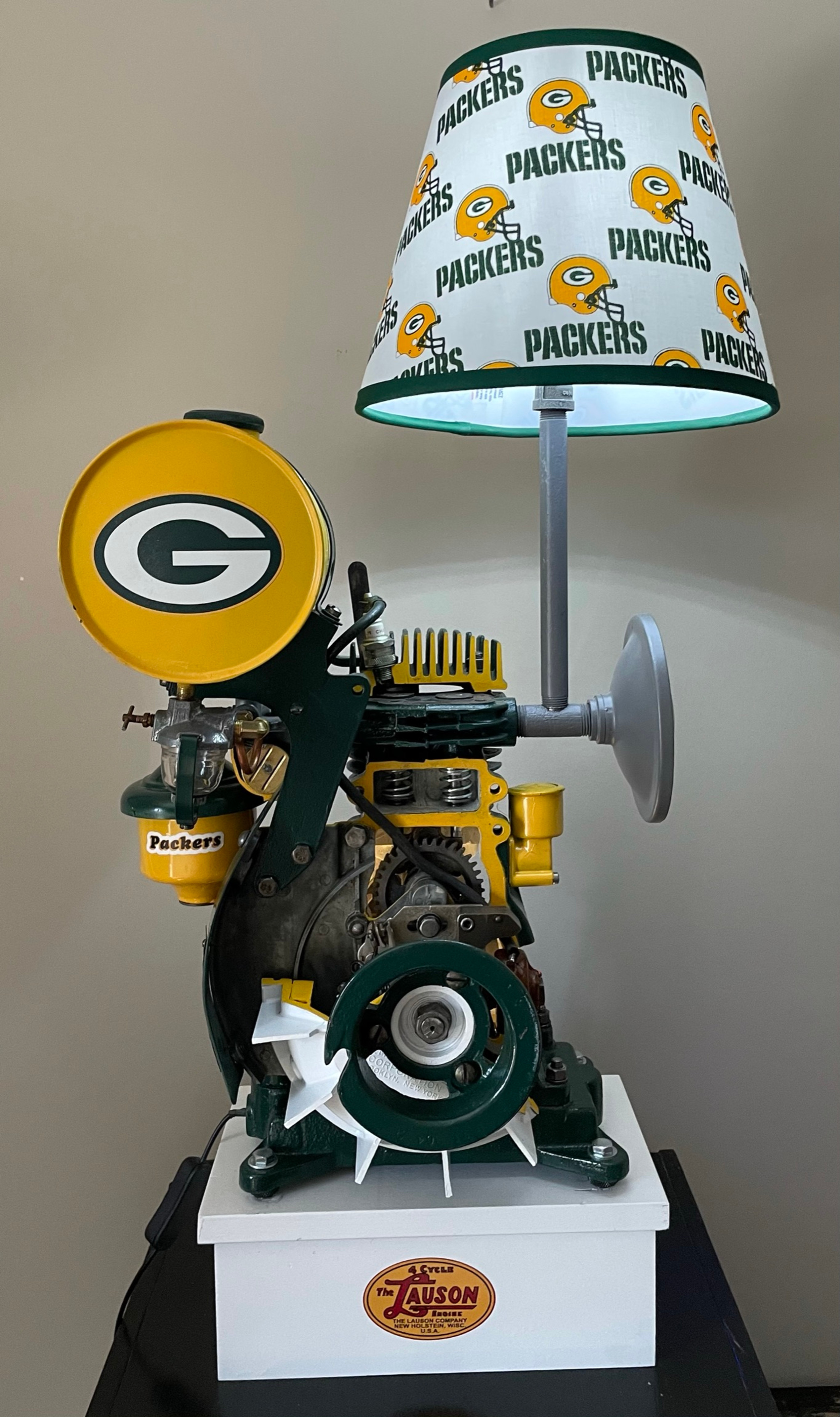 Green Bay Packer Lamp Creative Solutions