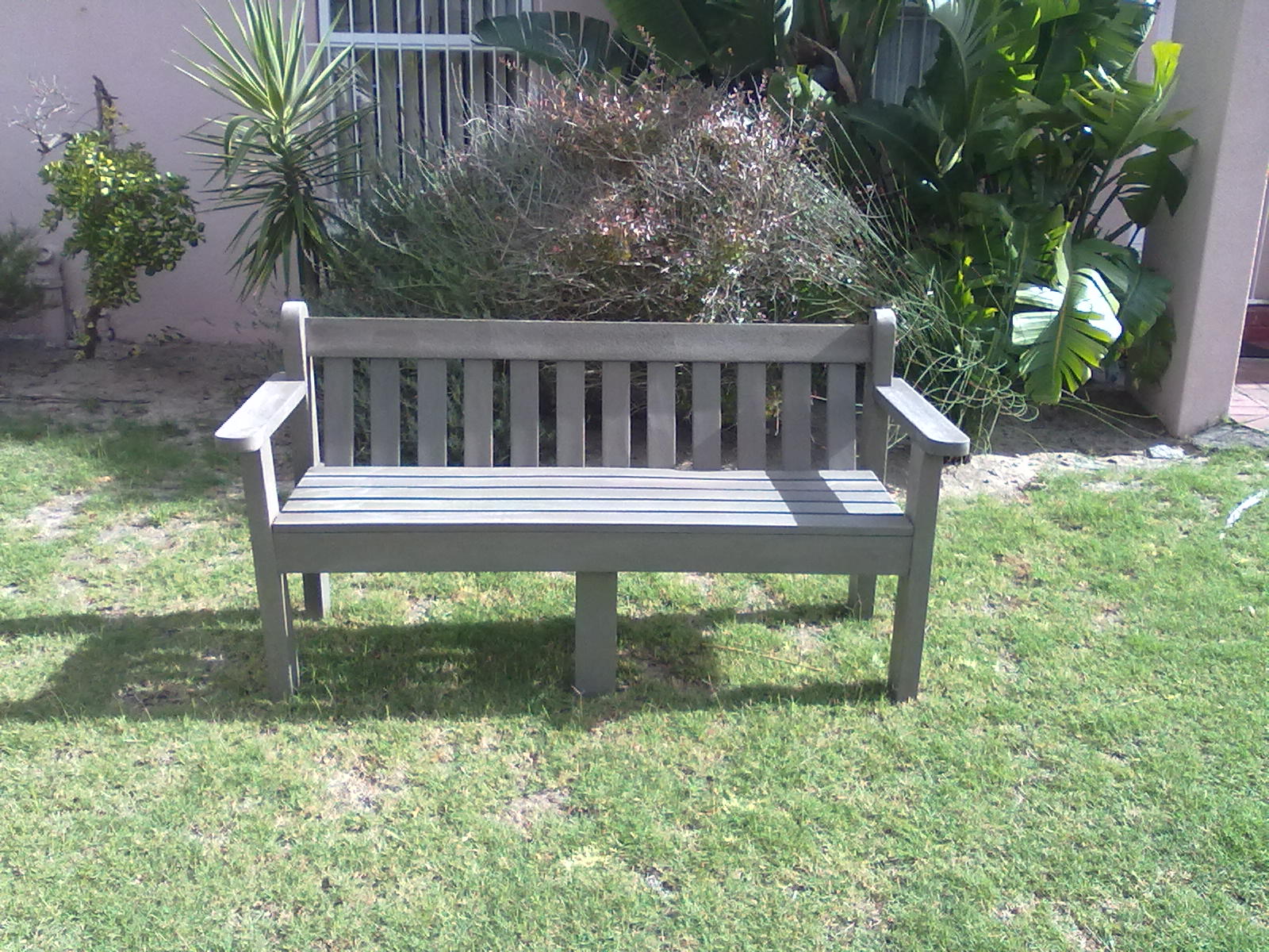 Park Benches | Evergreen Global Structures