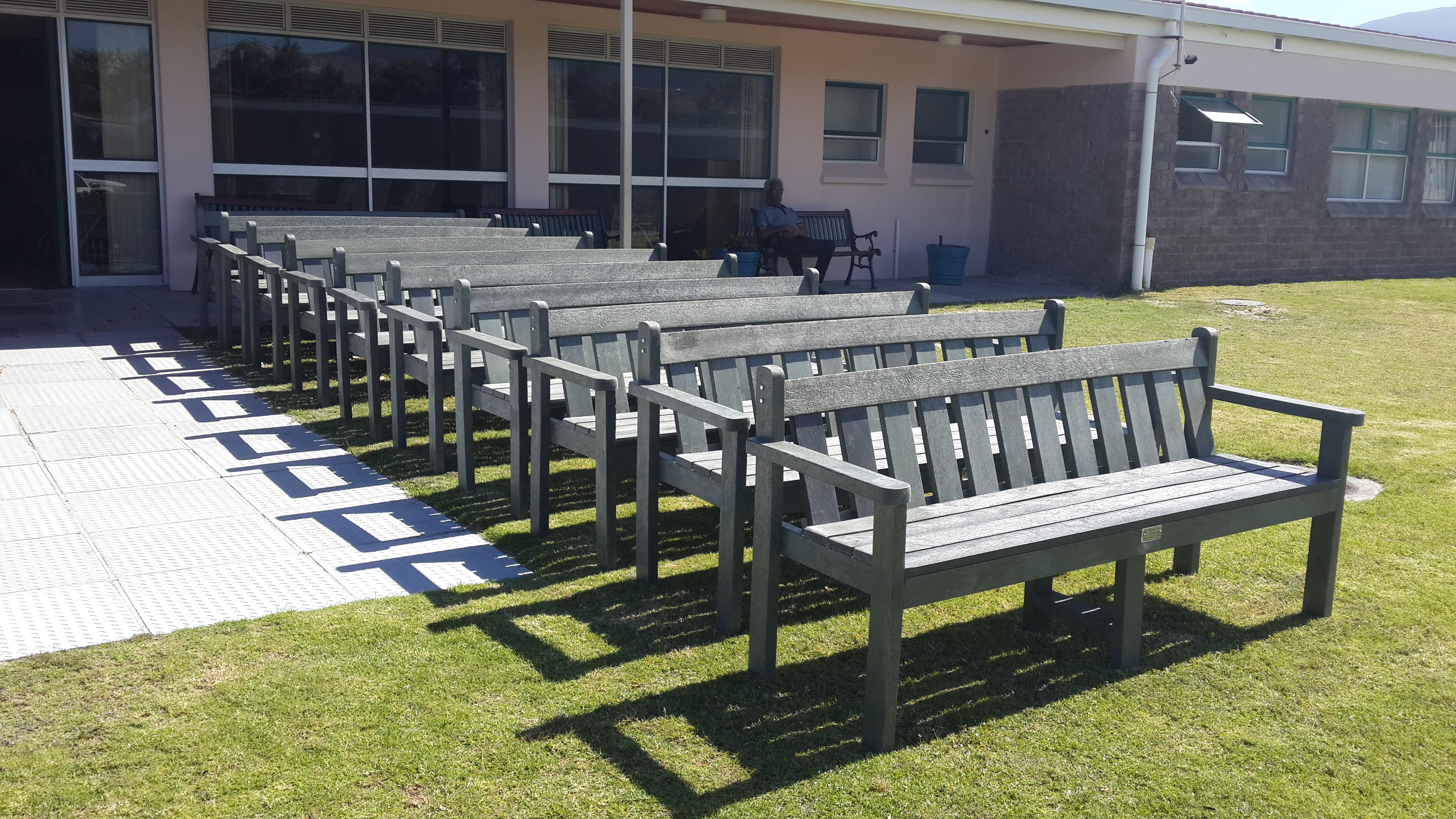 Park Benches | Evergreen Global Structures