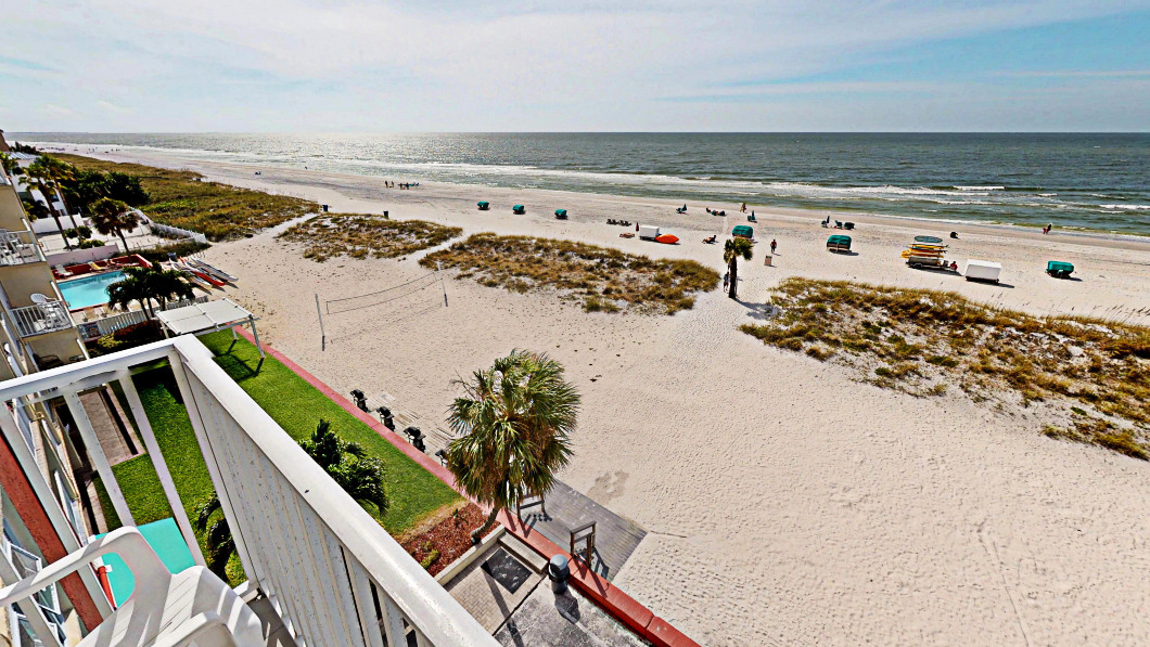 Fullscreen Page | IslandInnBeachResort