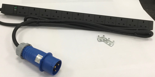 12 Way 32 Amp Commando Vertical PDU | Prism Enclosures