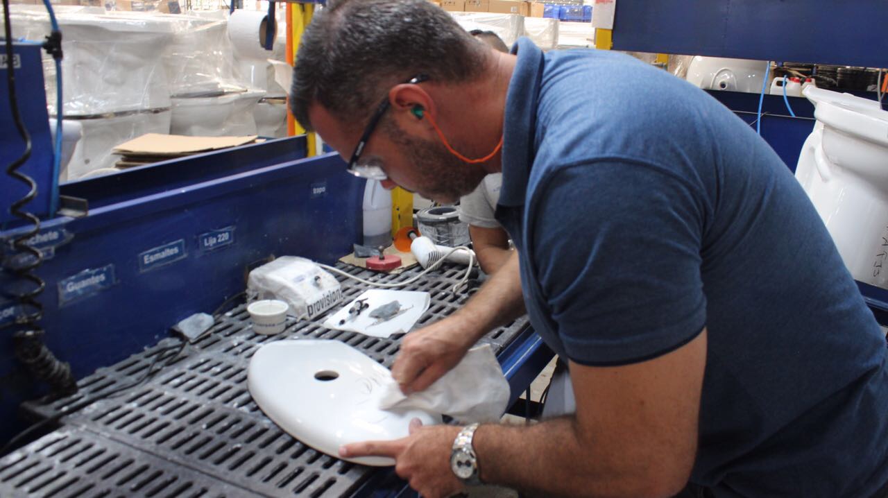 CeramiCure Home - CeramiCure Repair Systems for Sanitary Manufacturers