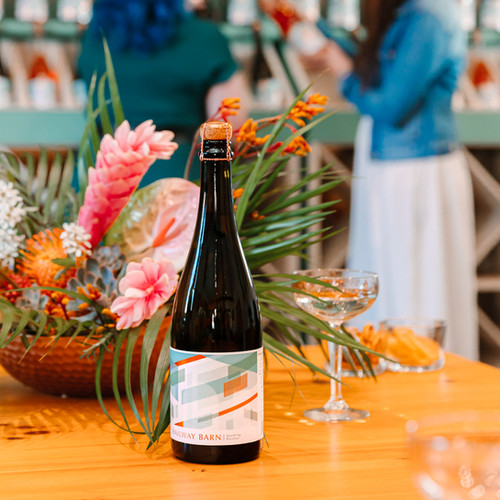 RAILWAY BARN - Sparkling Bacchus | New Hall Wine Estate