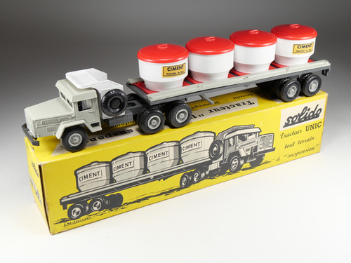 SOLIDO - 301 - Tracteur Unic Transport de Ciment - En boite | BRICABOCK