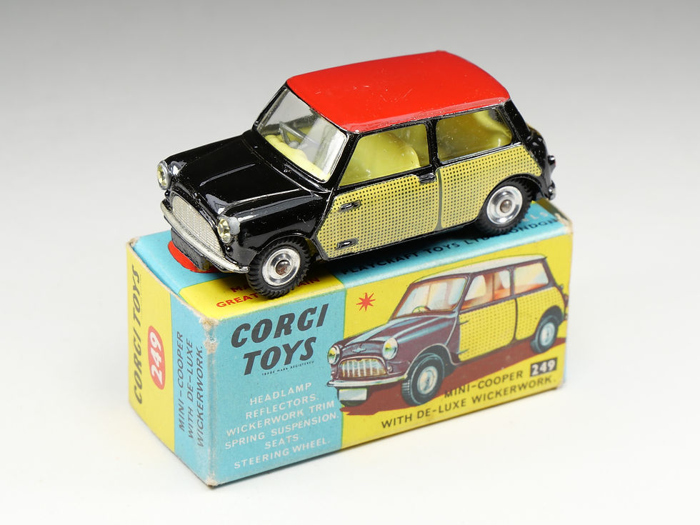 CORGI - 249 - Mini Cooper De Luxe Wickerwork - En boite | BRICABOCK