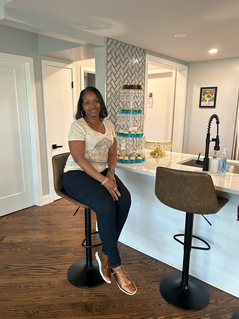 Relaunched Echo's December 2023 Black Beauty Is Mrs. Cathy Davis of ...