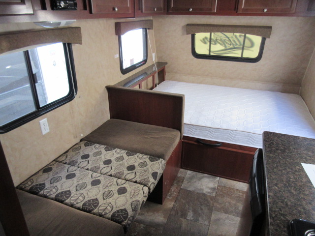 19' Travel Trailers | affordable-rv