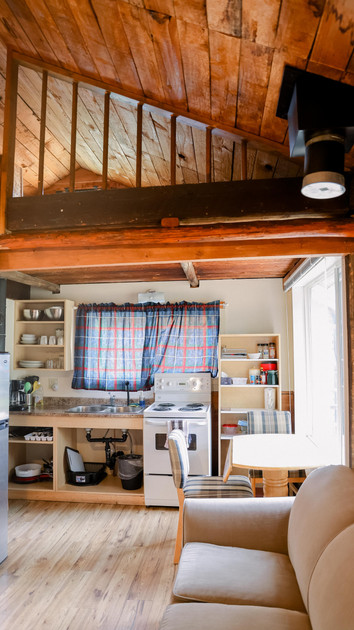 Canmore Chalets | Parkgate Chalets | Harvie Heights