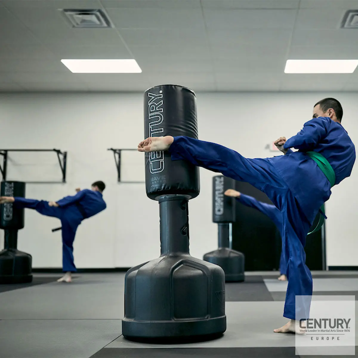 Century Wavemaster | Mario’s Sport Shop