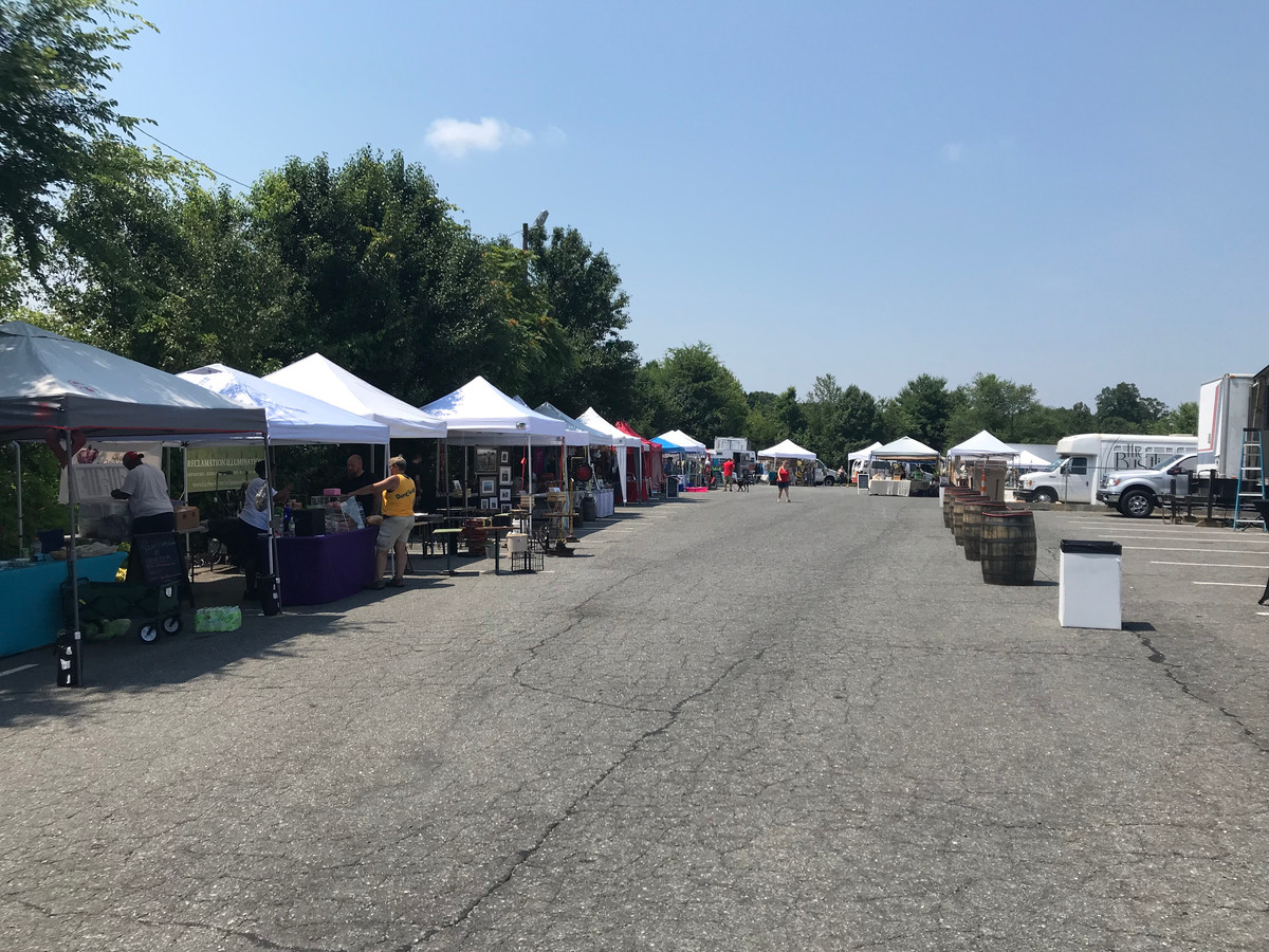 Foothill Brewing's Tasting Room | Camel City Craft Fair