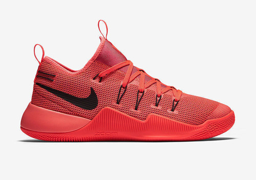 NIKE ZOOM | A'Aishah Comercial