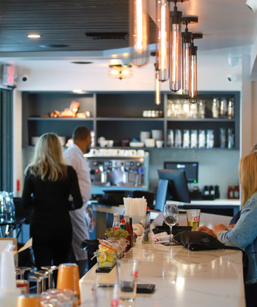 Home | Tee Bar And Grille