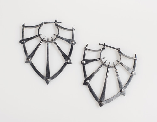 E202 Crescent Shield earrings | mysite