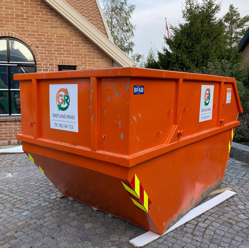 10 kubikk åpen container til hageavfall med | SarpsborgContainerutleie.com