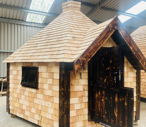 16 Seater BBQ Hut | Cosy Pods Glamping