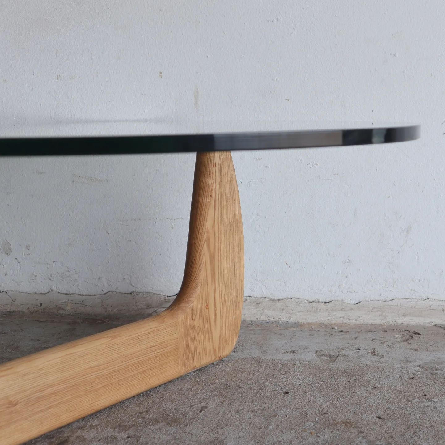 Noguchi style coffee table | Klassiek