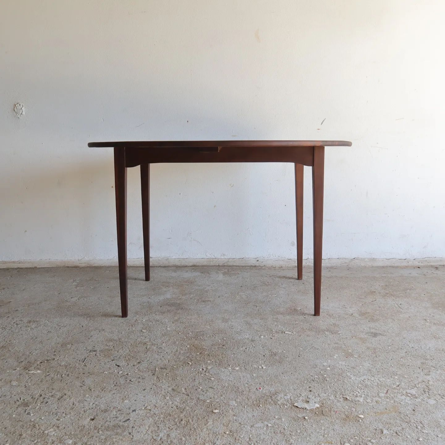 Mid-Century solid imbuia dropleaf dining room table by E.E Meyer for ...