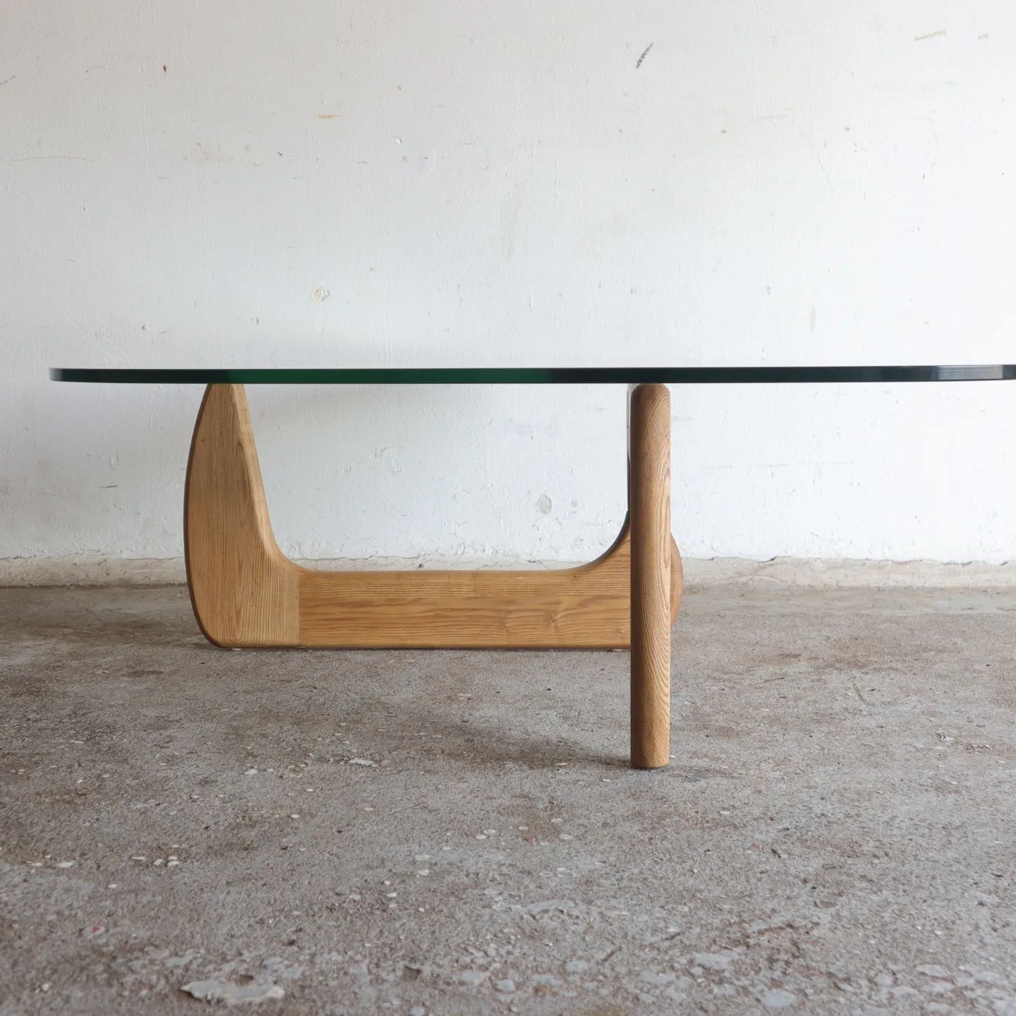 Noguchi style coffee table | Klassiek