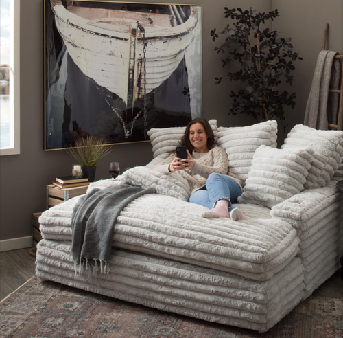 Monster Couch oversized | angiesalesfurniture