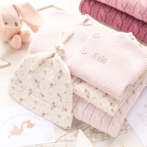 Floral Cluster Petal Pink Baby Gift Box | Toffee Moon