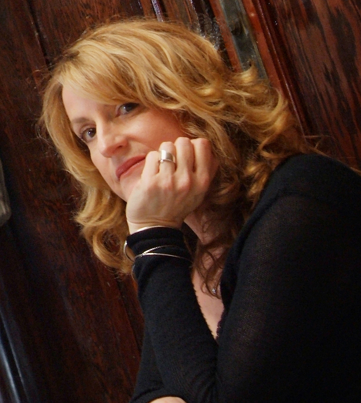 PRESS PAGE | CLAIRE LYNCH