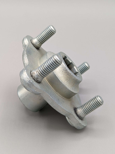 C26 - Rear Outer Hub with Studs Refurbished | My Site