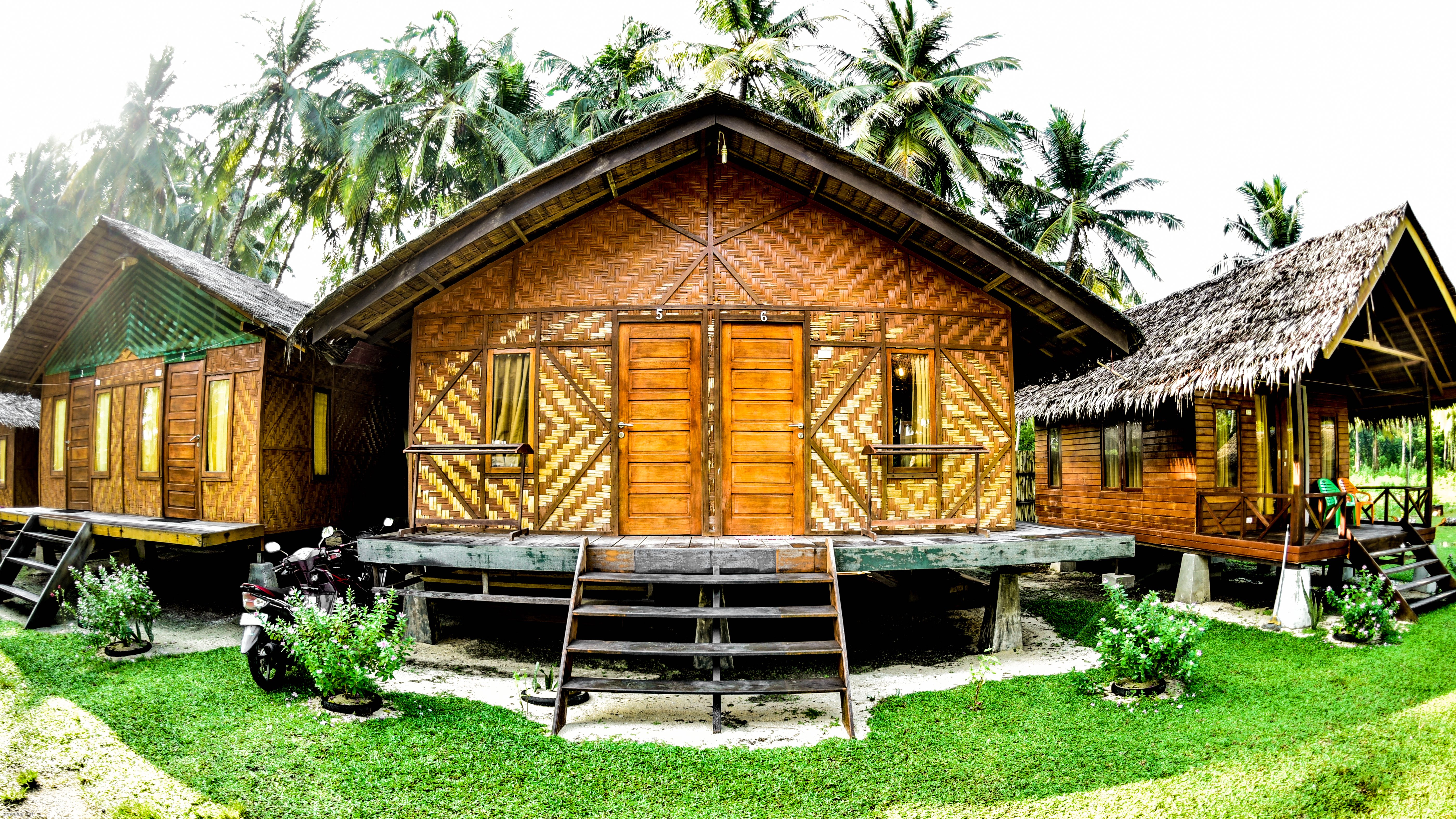 Ranu Surf Camp (Simeulue-surf.com)