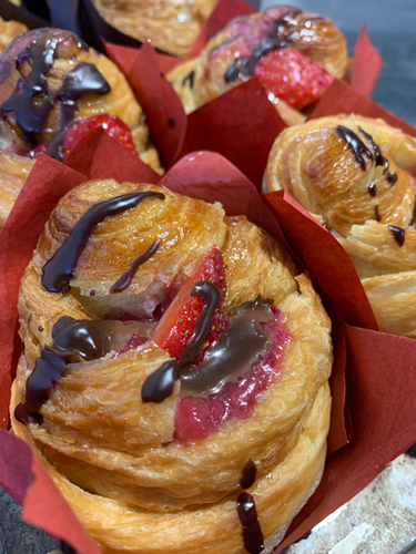 Crofin aux fraises | Les Quatre Tablées