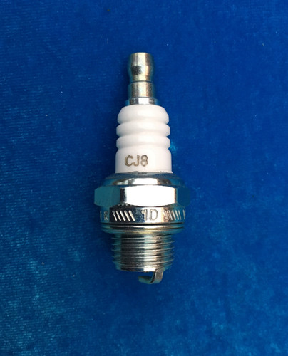 Champion CJ8 Spark Plug (1) fits Mowers Trimmers Blowers Chainsaws ...
