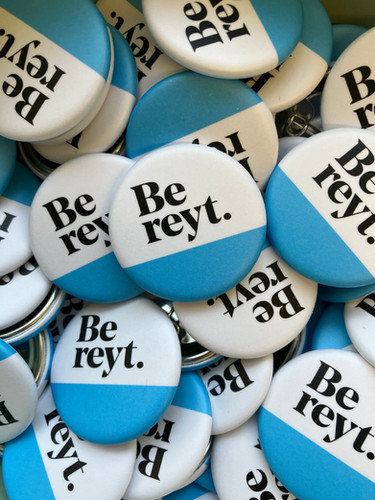 Be reyt badge (blue) | jamartworks