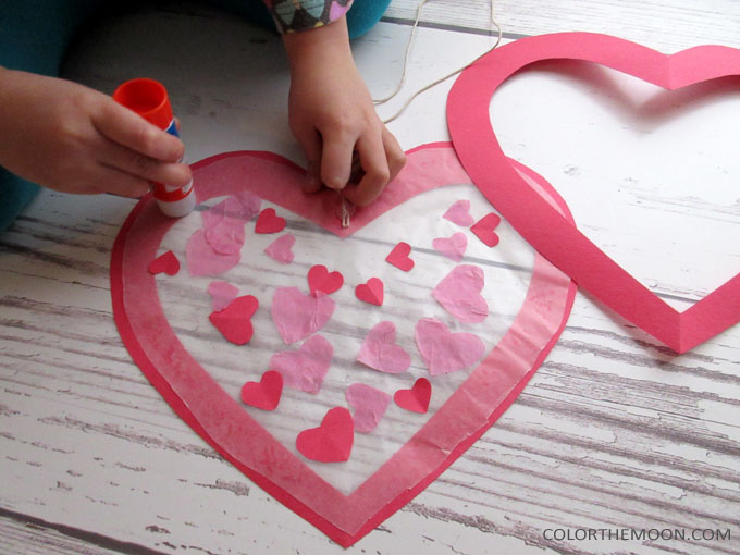 A VALENTINE’S DAY SUN CATCHER THE KIDS CAN MAKE