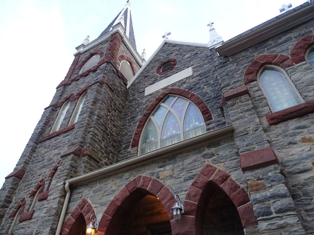 Visiting St. Peter's Church - Harpers Ferry