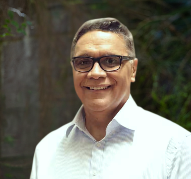 Dr Shane Houston | Think Change Resolve