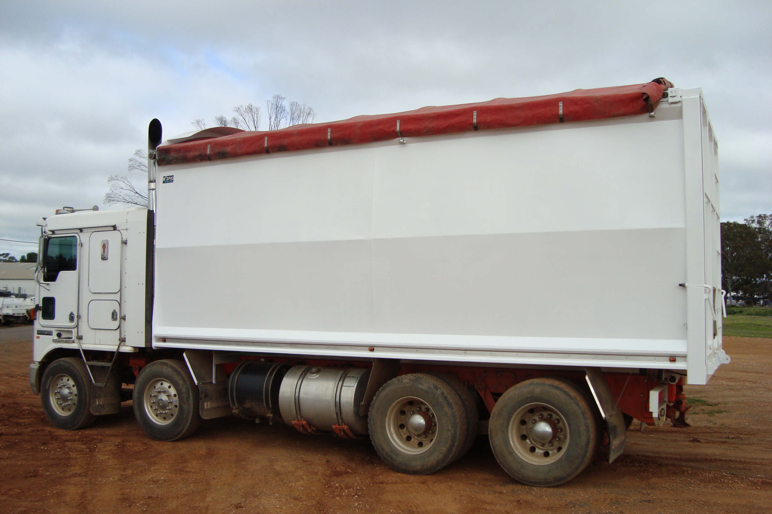 Tipper Bodies | midproengineering2