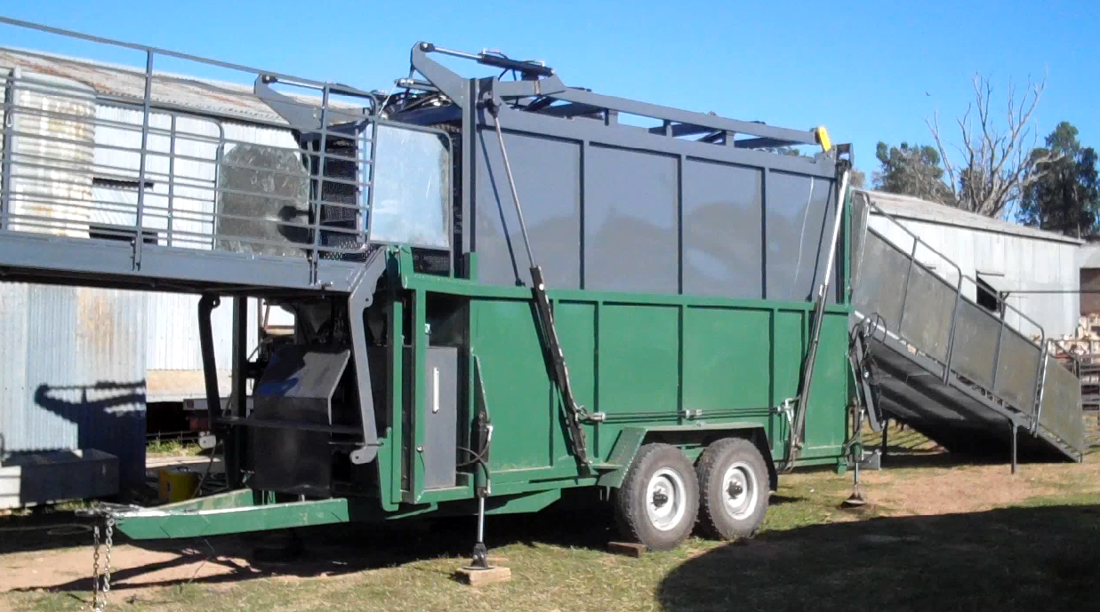 Mobile Hydraulic Sheep Dipper | midproengineering2