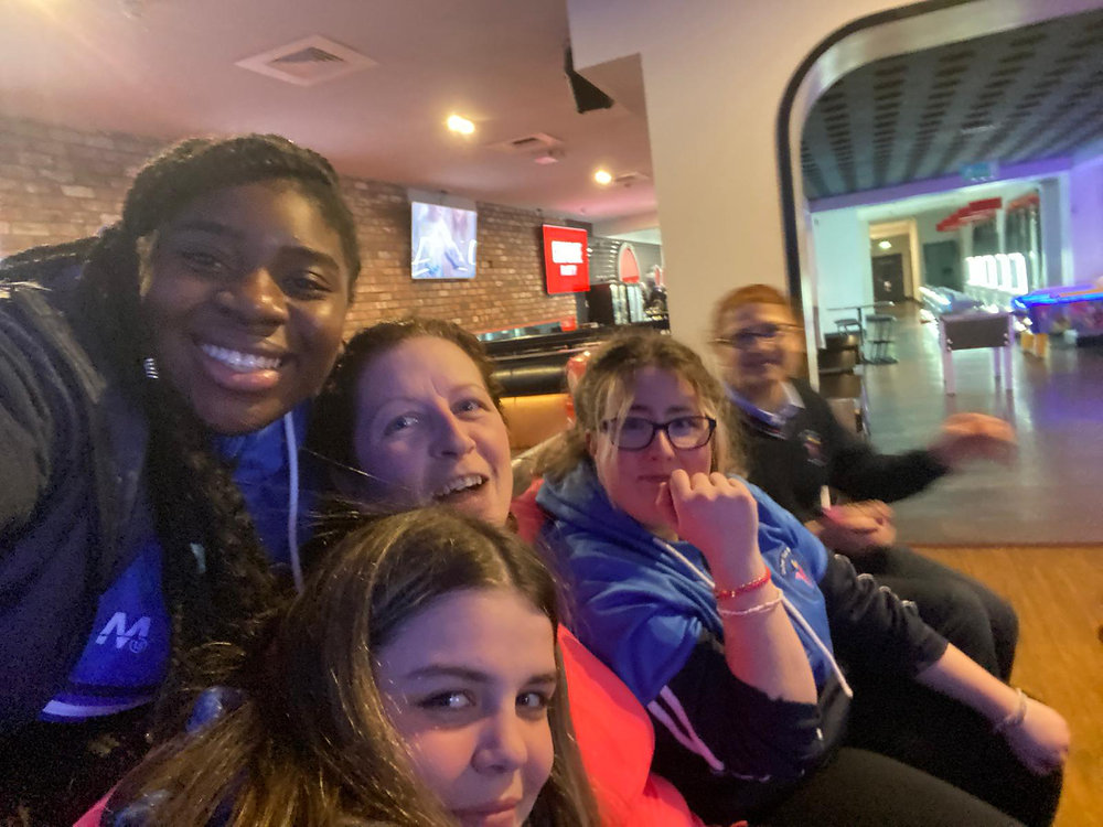 LCA Students Celebrate In GR8 Castleblayney