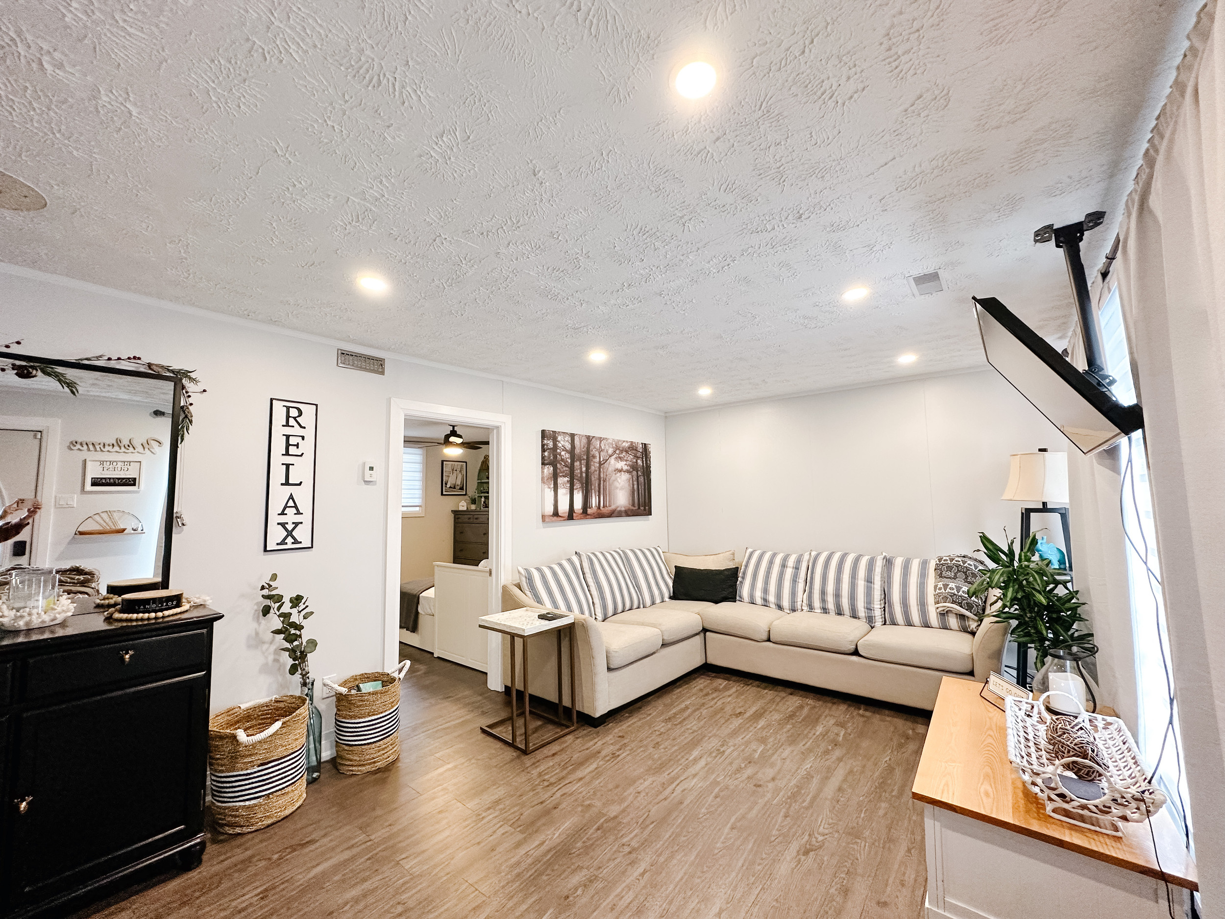 339 Zoo Park Rd, Wasaga Beach FORLEASE | Jessica Schaap, RE/MAX Realtor®