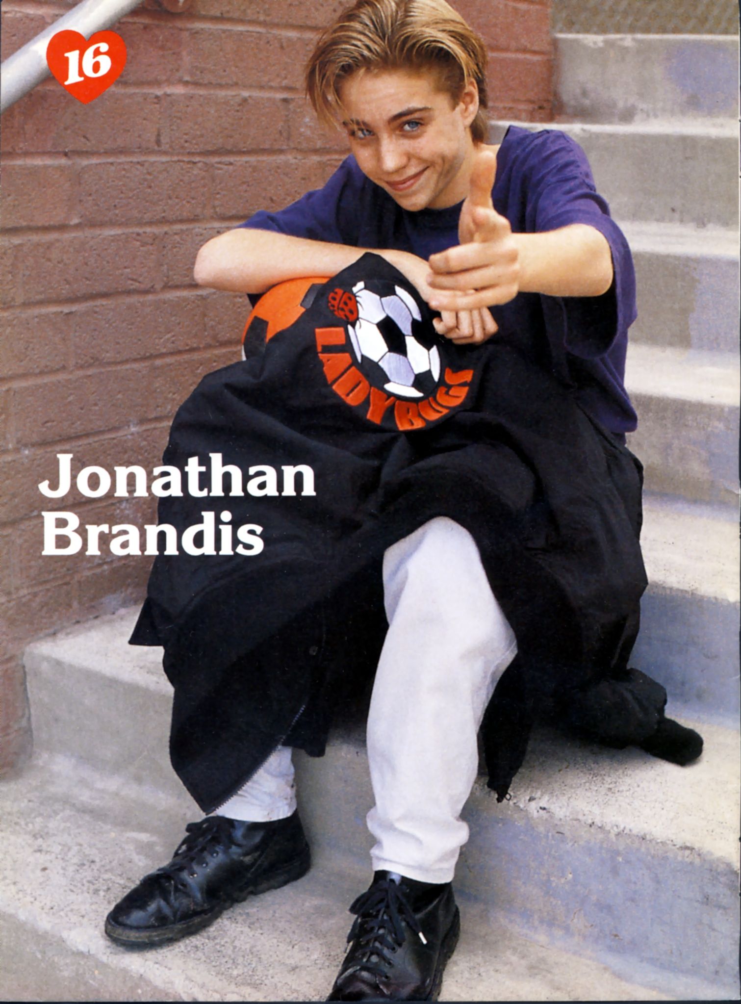 GALLERY | jonathanbrandis