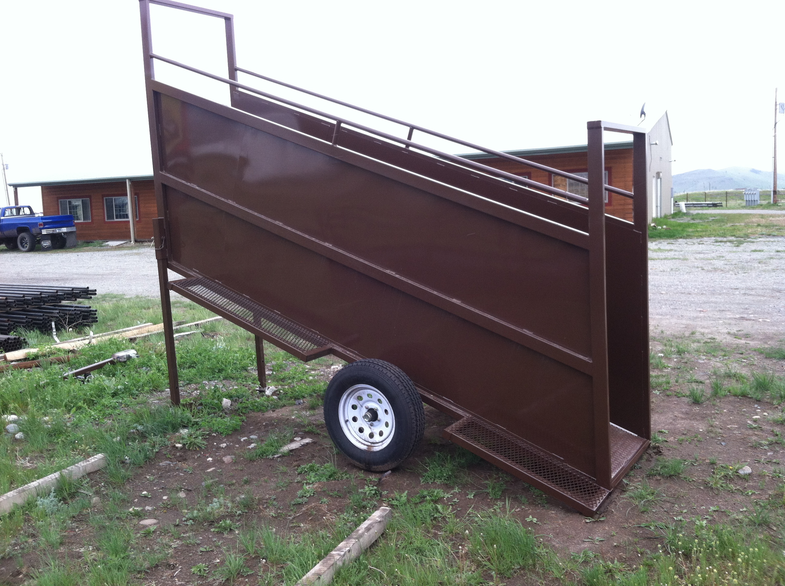 Cattle Working & Livestock Equipment|MountainView Metalworks