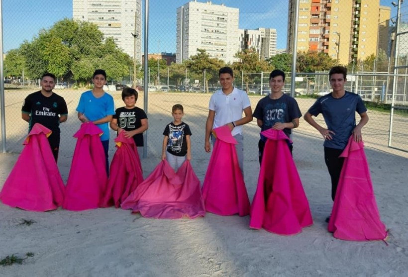 ESCUELA TAURINA DE CATALUÑA: Un cuarto de siglo formando toreros