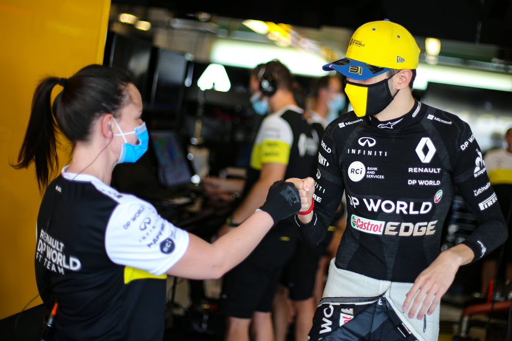 Alpine F1 Team's Ellie Williams: "My goal was to work in the pitlane"