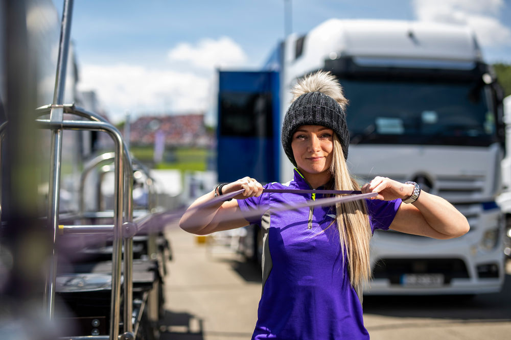 Jessica Hawkins: "W Series has proved it deserves space in the F1 paddock"