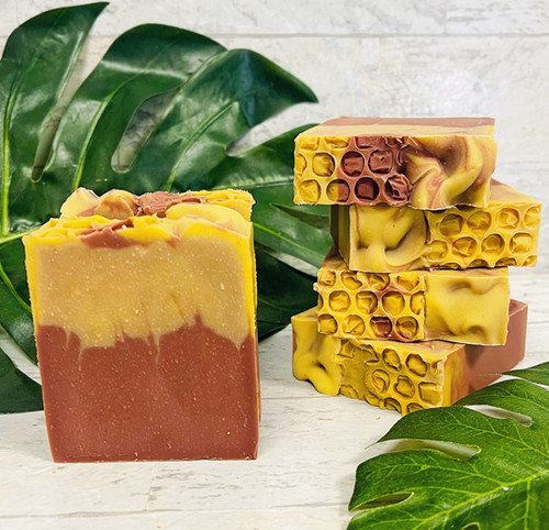 HONEYCOMB HIBISCUS SOAP BAR | Soleil Essentials
