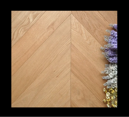 Chevron Natural Fishbone Oak | OTTop