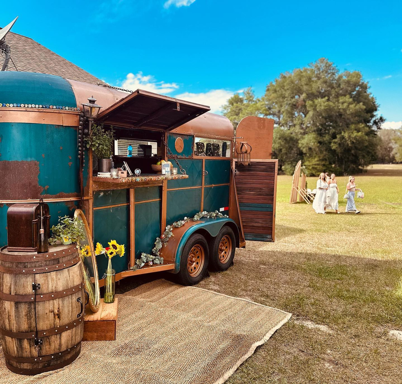 The Rustic Avenue Mobile Bar | Beverage Catering | Horse Trailer Mobile ...