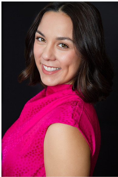 Miriam Meza l Headshots and Studio Portrait Photography