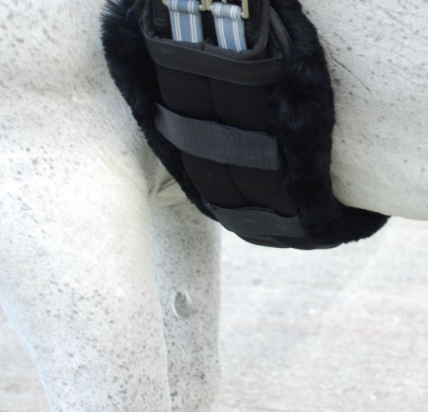 Genuine Sheepskin Contoured Girth Cover | Kilean Equine